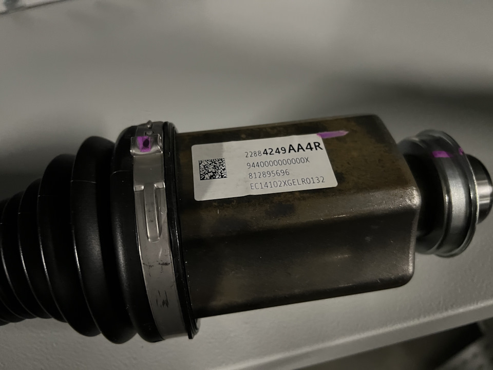 06. Резерв запчастей ELR с каталогами и бонус в паркинг — Cadillac ELR ...