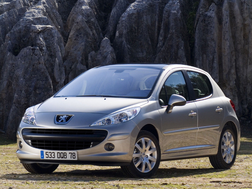 Бампер на 207 — Peugeot 207, 1,4 л, 2008 года | наблюдение | DRIVE2