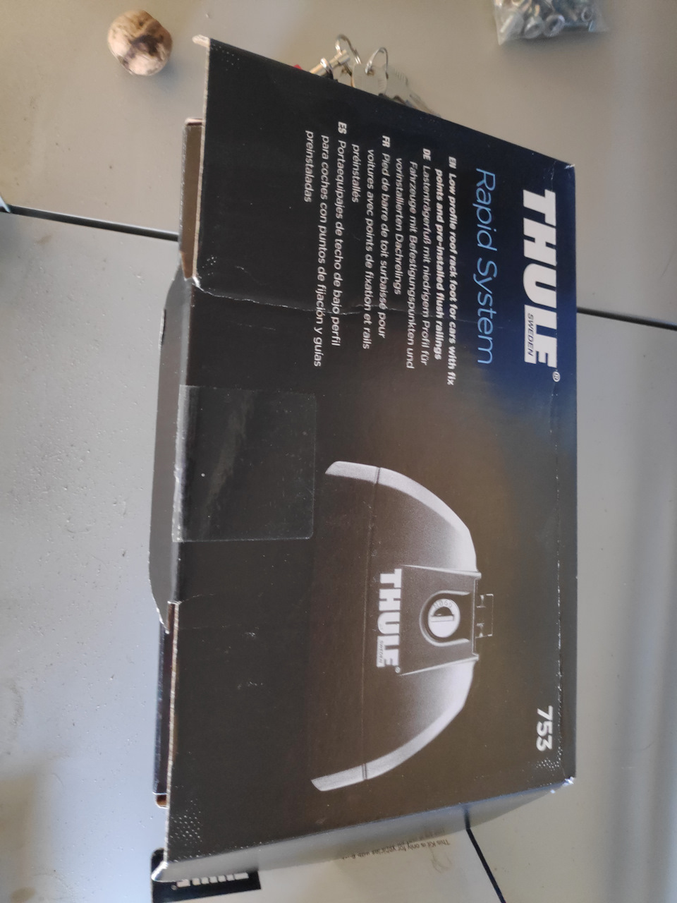 Установка поперечин и бокса Thule — Citroen C4 Aircross, 2 л, 2014 года | аксессуары | DRIVE2