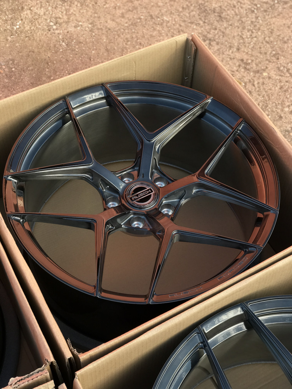 Новые кованые диски Rusch R0770 R22 в крутом цвете Gloss Dark Brushed ...