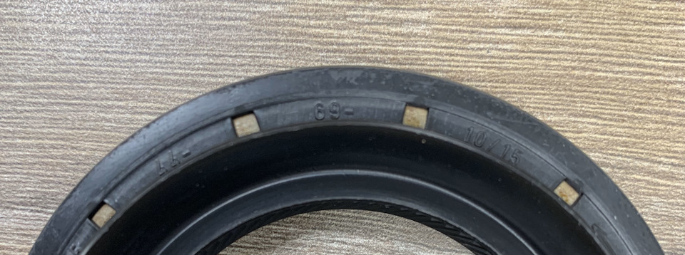 Замена сальника раздатки заднего моста — Nissan Pathfinder (3G), 4 л ...