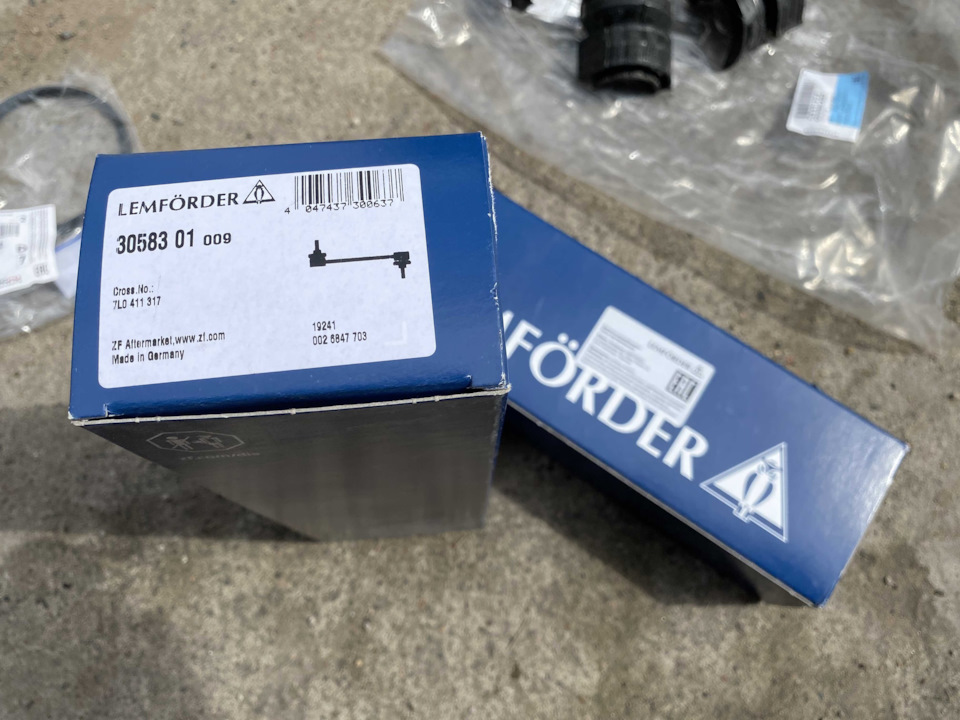 3058301 Тяга (стойка) стабилизатора LEMFORDER | Запчасти на DRIVE2