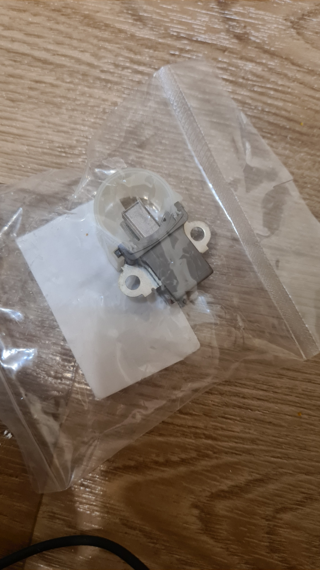 Ролики, ремень, фильтры vvti, сапун, воздушник, щетки — Toyota Land ...