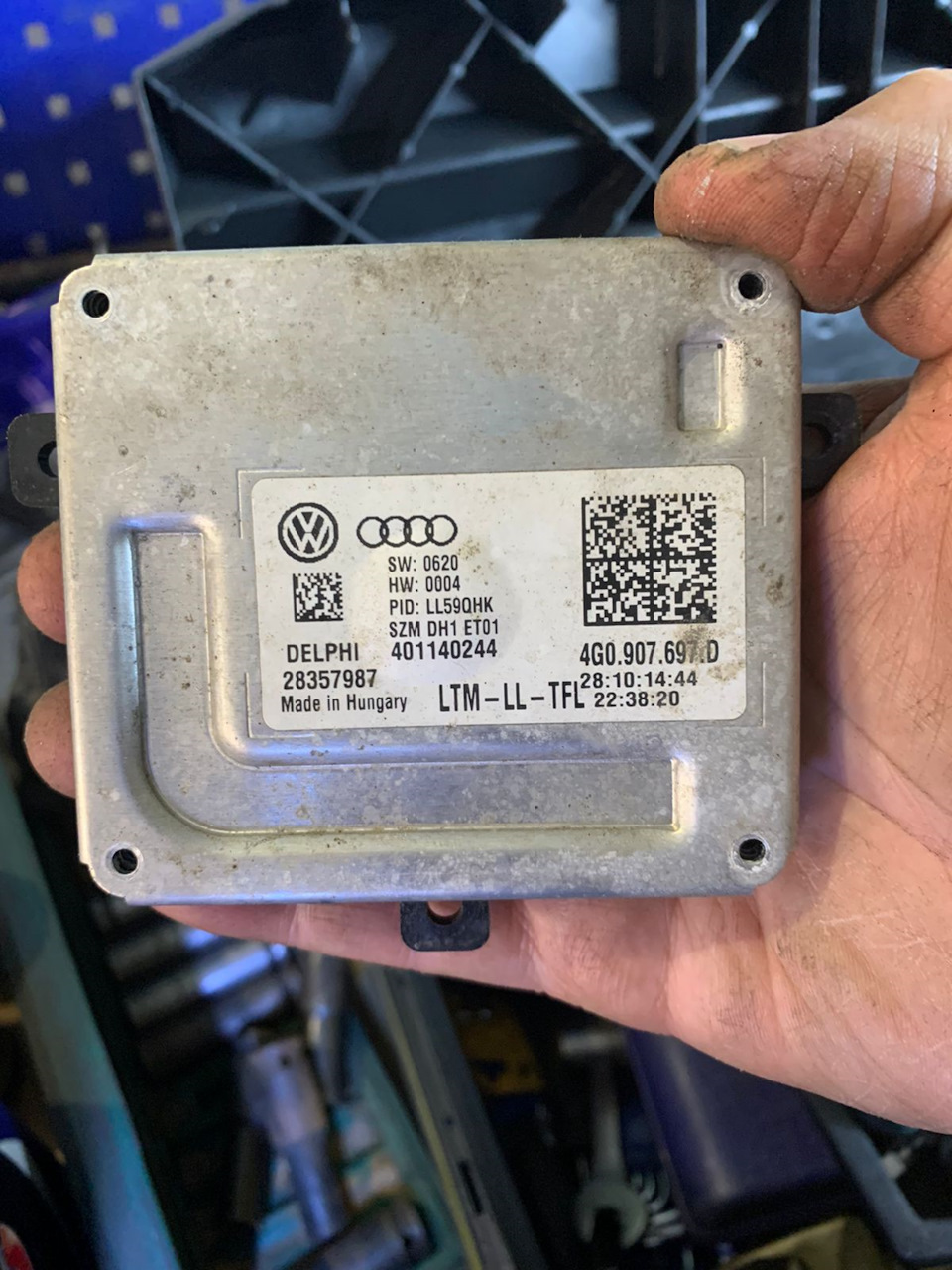 Блок управления светом 4G0907697D Delphi — Skoda Octavia Scout A7 Mk3 ...