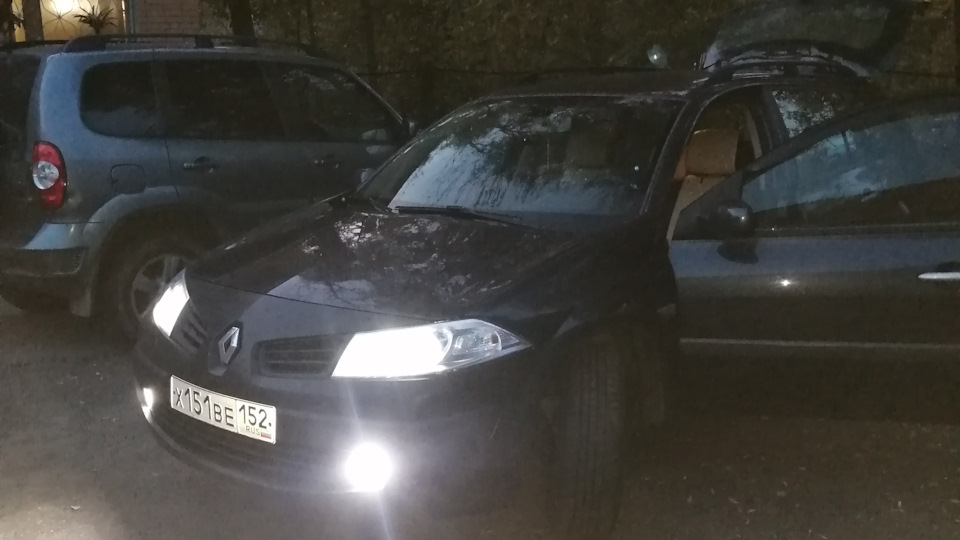 Стеклоподъемники — Renault Megane II, 1,5 л, 2007 года | поломка | DRIVE2