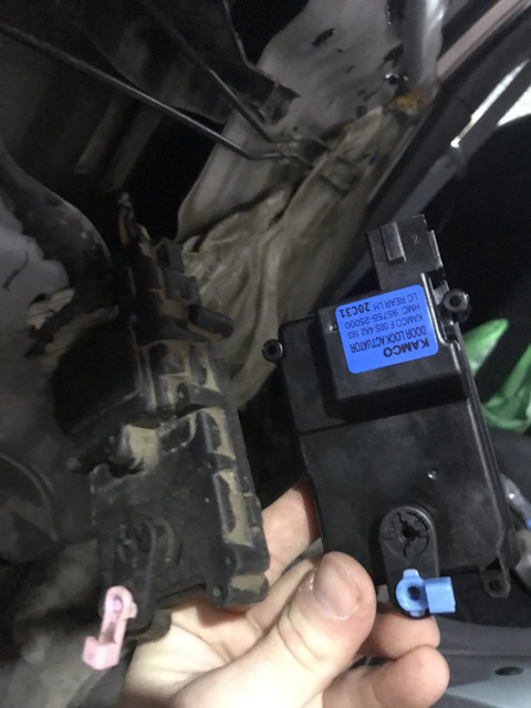 9575525000 Активатор замка двери задней левой KIA HYUNDAI | Запчасти на ...