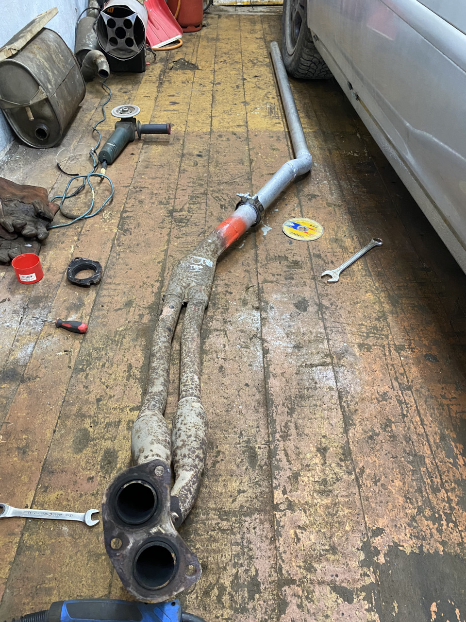 Реконструкция выхлоп — Toyota Cresta (100), 2,5 л, 1996 года | тюнинг ...