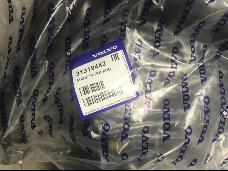 31319447 Патрубок радиатора Volvo | Запчасти на DRIVE2