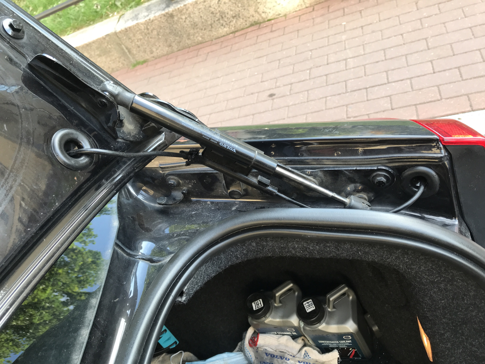 Хватит жить как попало — камера заднего вида! — Volvo S80 (2G), 2,5 л ...