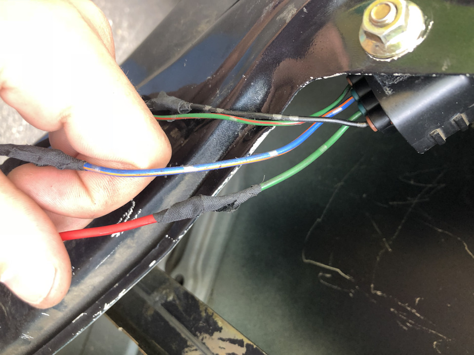 Топливный фильтр.Продажа.Мотокрафт — Ford Crown Victoria (1G), 4,6 л ...