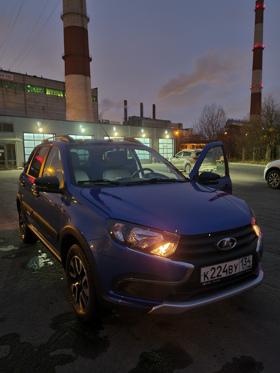 Переобувка — Lada Гранта Cross, 1,6 л, 2020 года | шины | DRIVE2