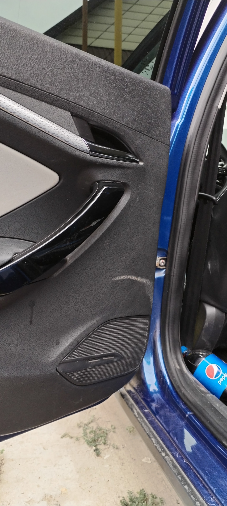 Ручки в хром на весту — Lada Vesta SW Cross (1G), 1,8 л, 2021 года ...