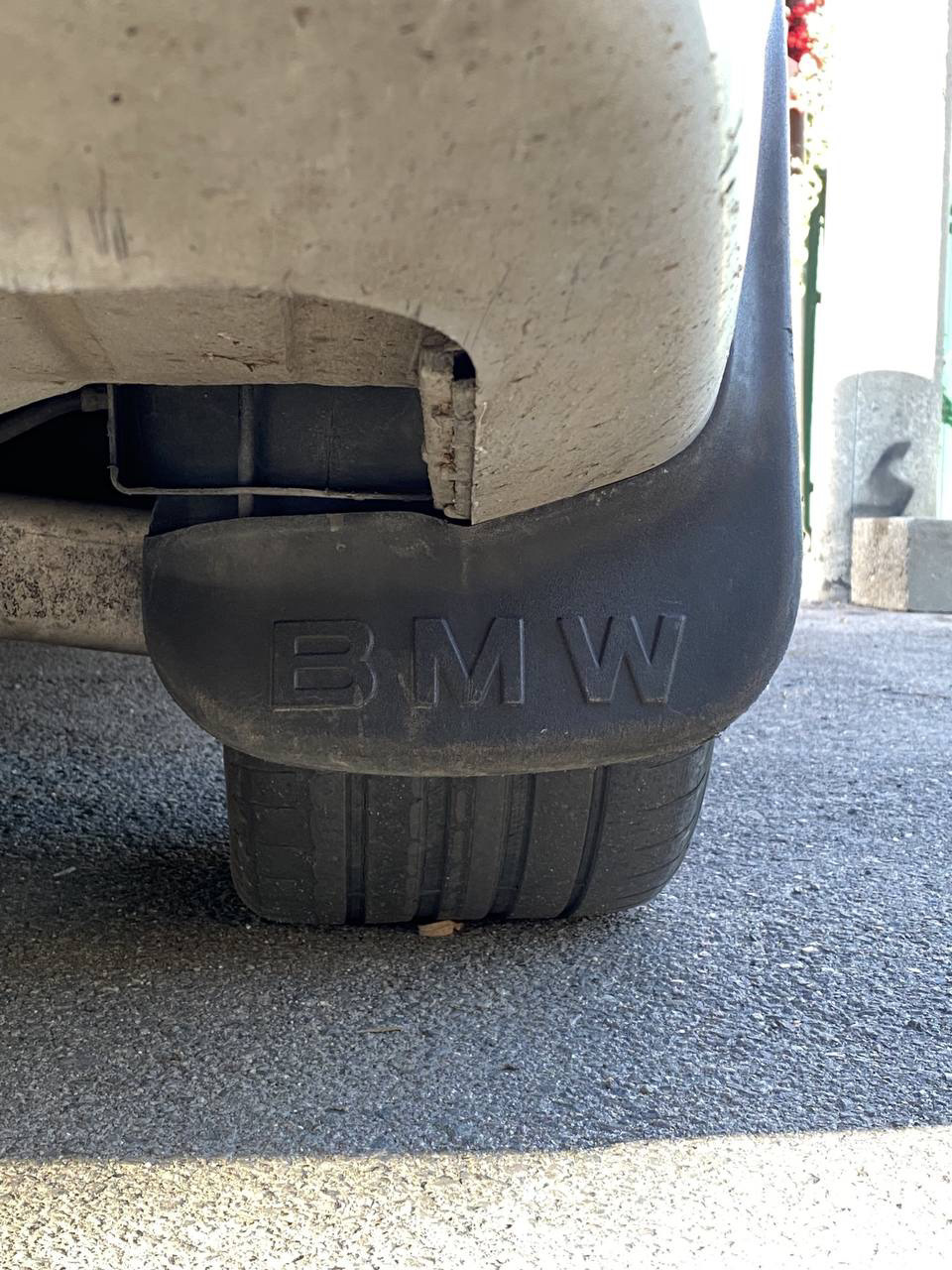 Продам задние брызговики е39 — BMW 5 series (E39), 3 л, 2002 года ...