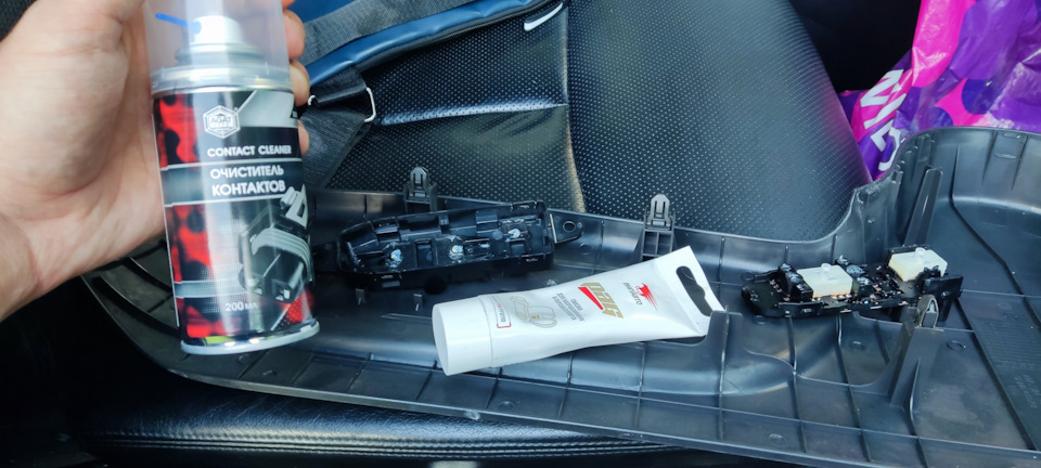 Электропривод сиденья — ремонт — Nissan Teana (L33), 2,5 л, 2014 года ...