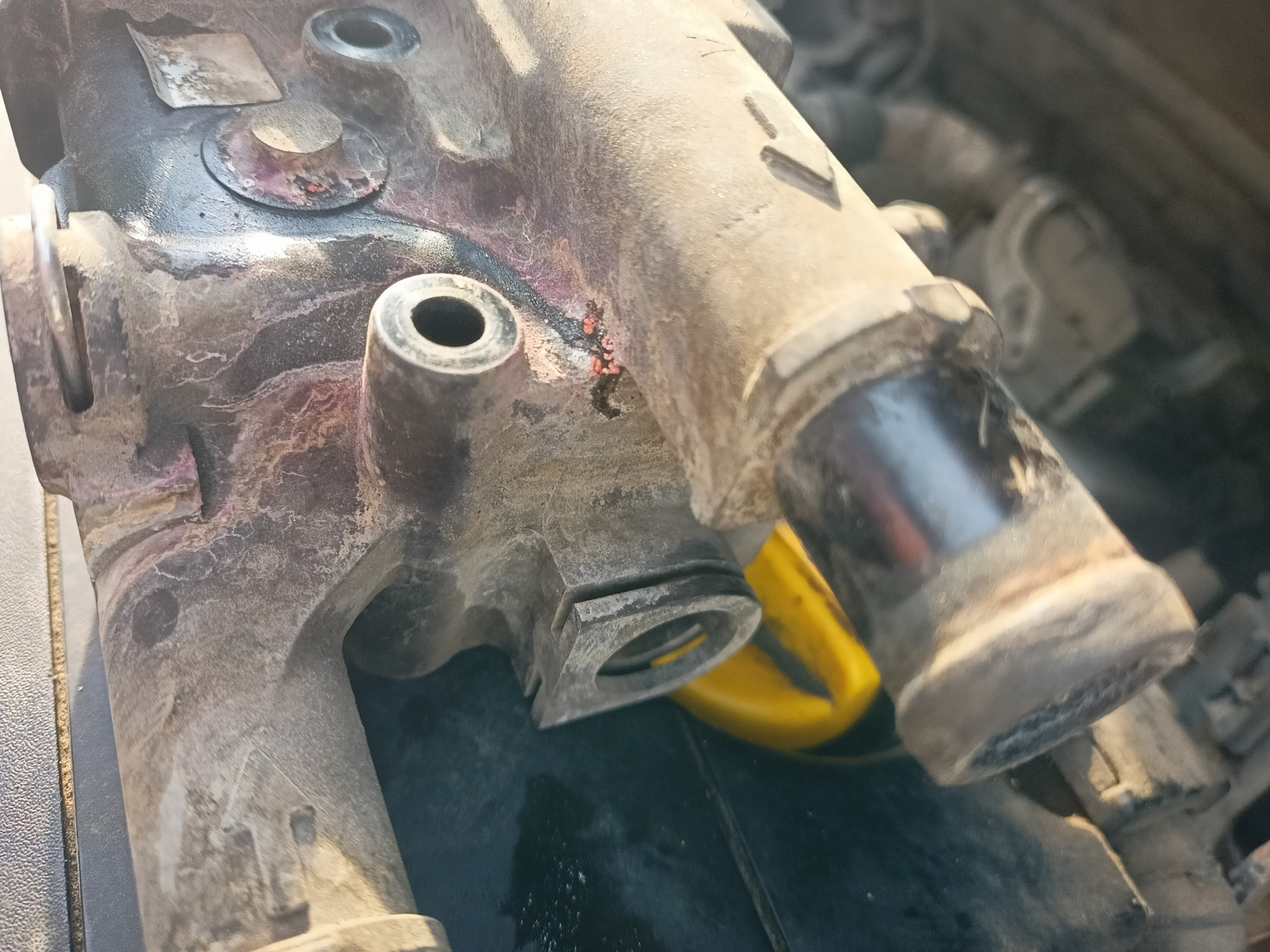 Корпус термостата — Opel Zafira B, 1,8 л, 2005 года | своими руками ...