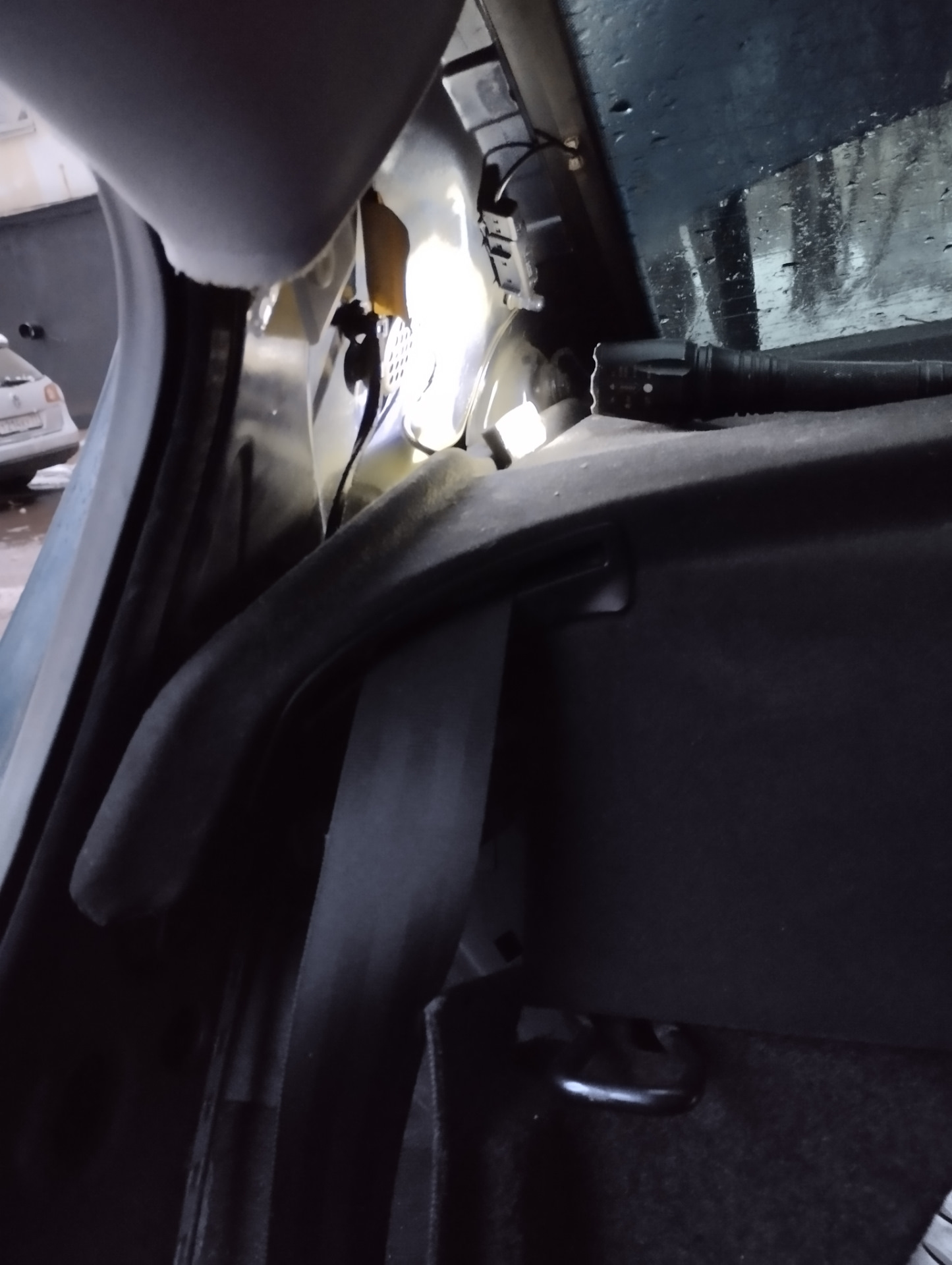 Зуммер парктроника — Volkswagen Passat B6, 1,8 л, 2008 года | своими ...
