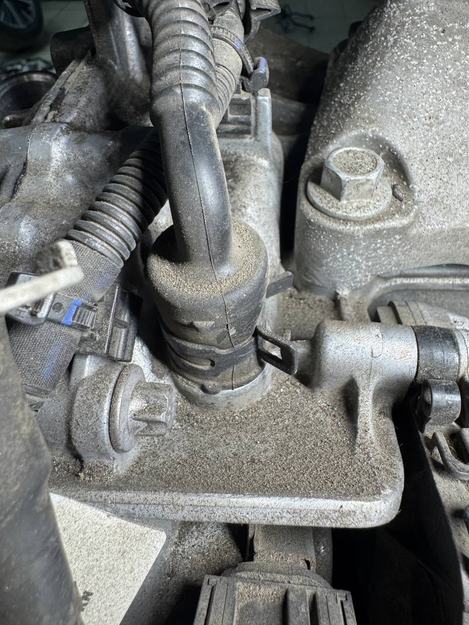 Плановая замена масла в РКПП 730DHB (7DCT300) и внеплановая замена ...