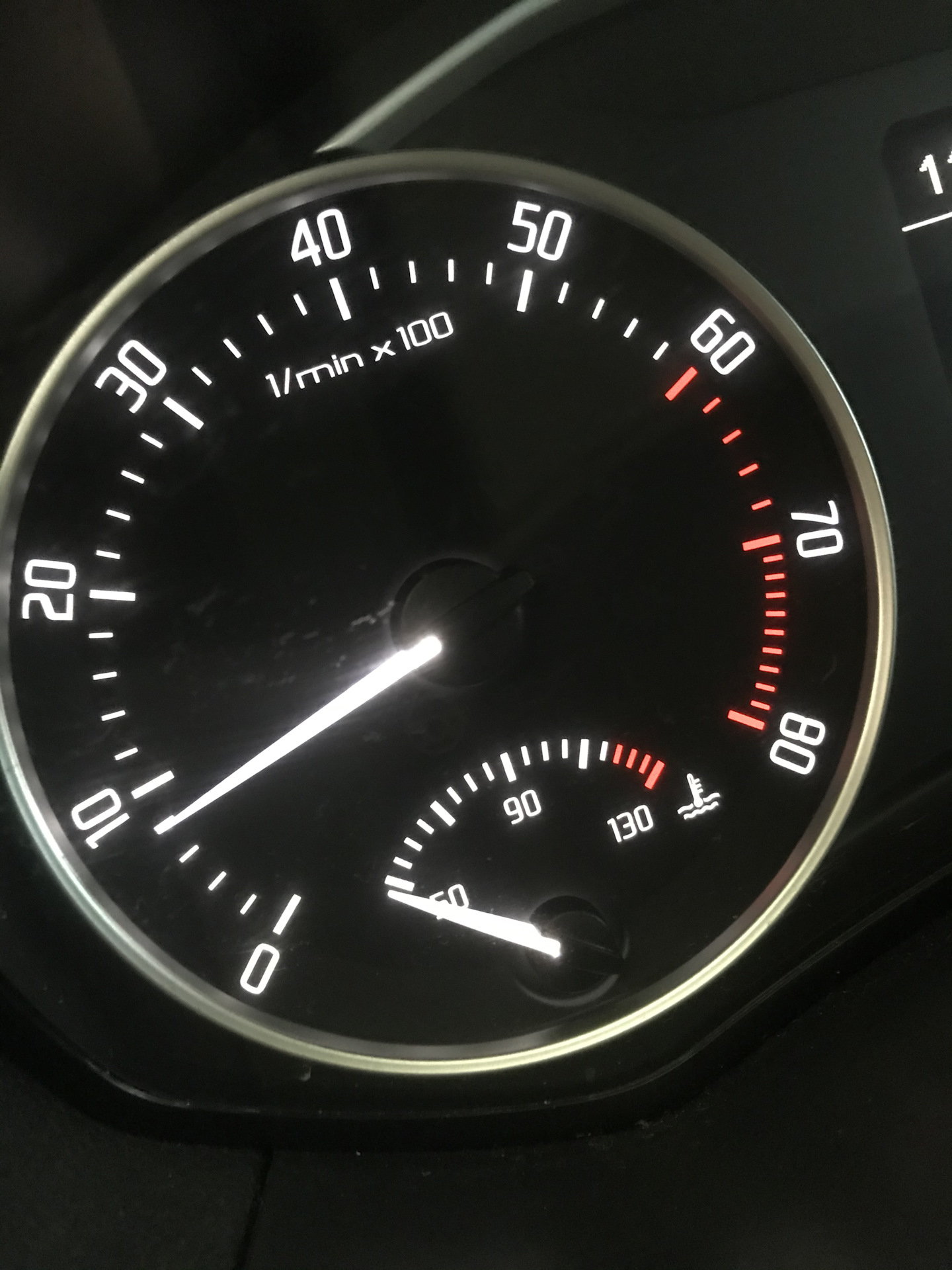 Подсветка номерного знака на диодах — Skoda Octavia A5 Mk2, 1,8 л, 2011 ...