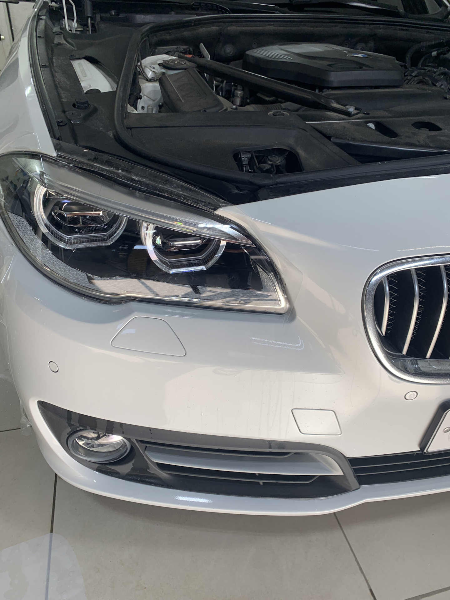 Бронь на фары. — BMW 5 series (F10), 2 л, 2016 года | стайлинг | DRIVE2