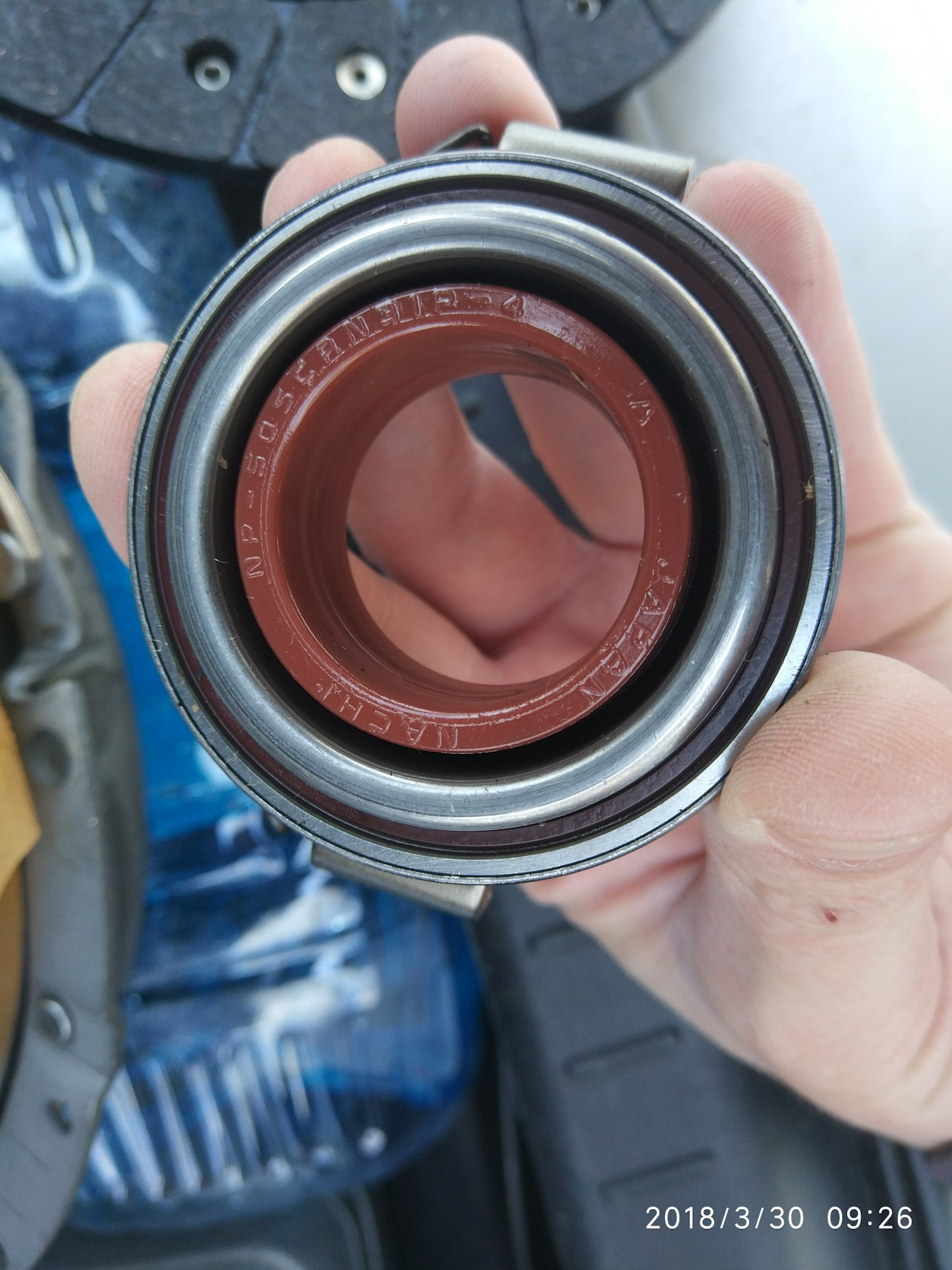 Замена сцепления — Toyota Avensis II, 1,8 л, 2004 года | своими руками ...