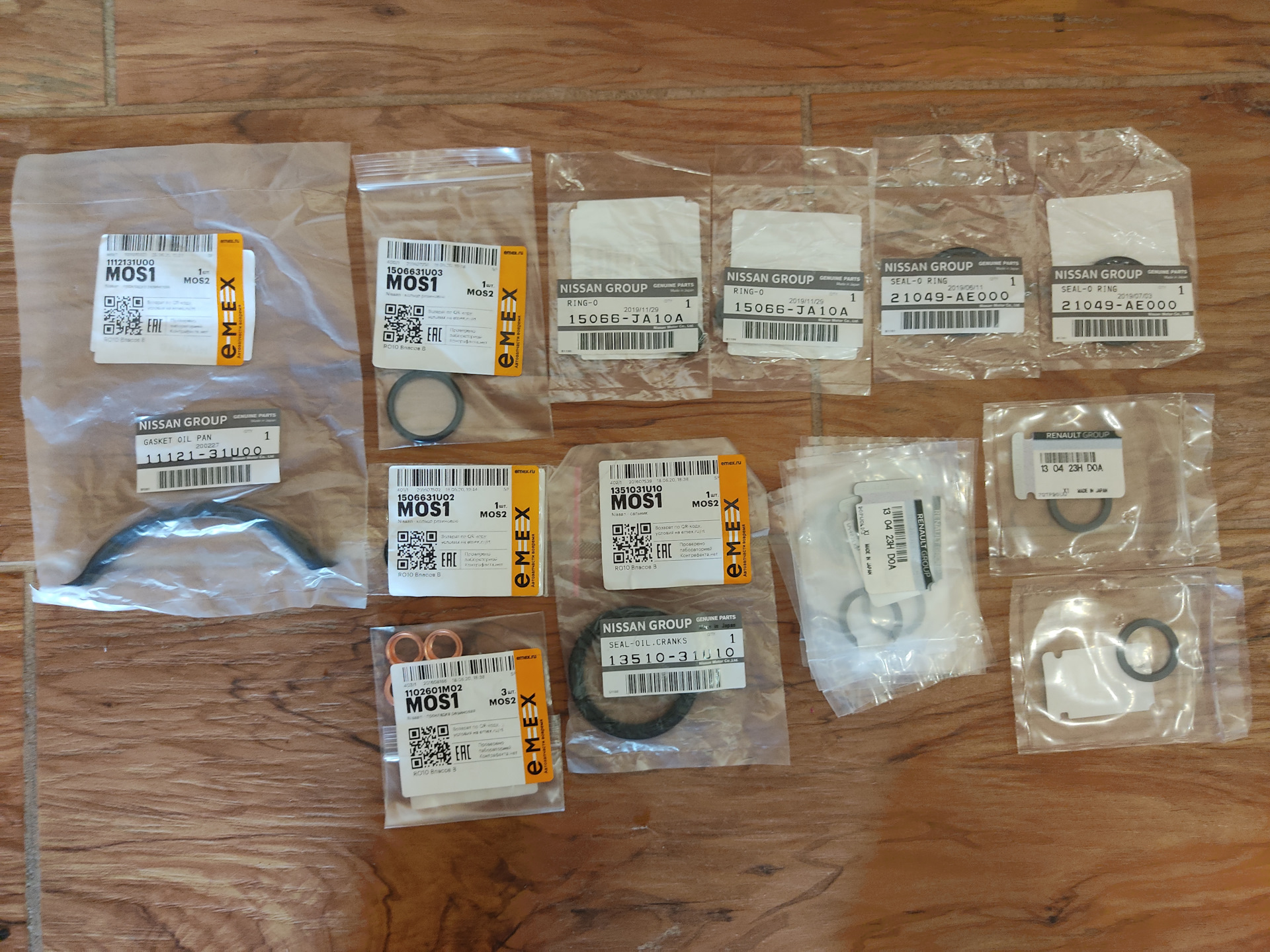 #17 Замена прокладок маслоканалов VQ25HR — Infiniti G25, 2,5 л, 2011 ...