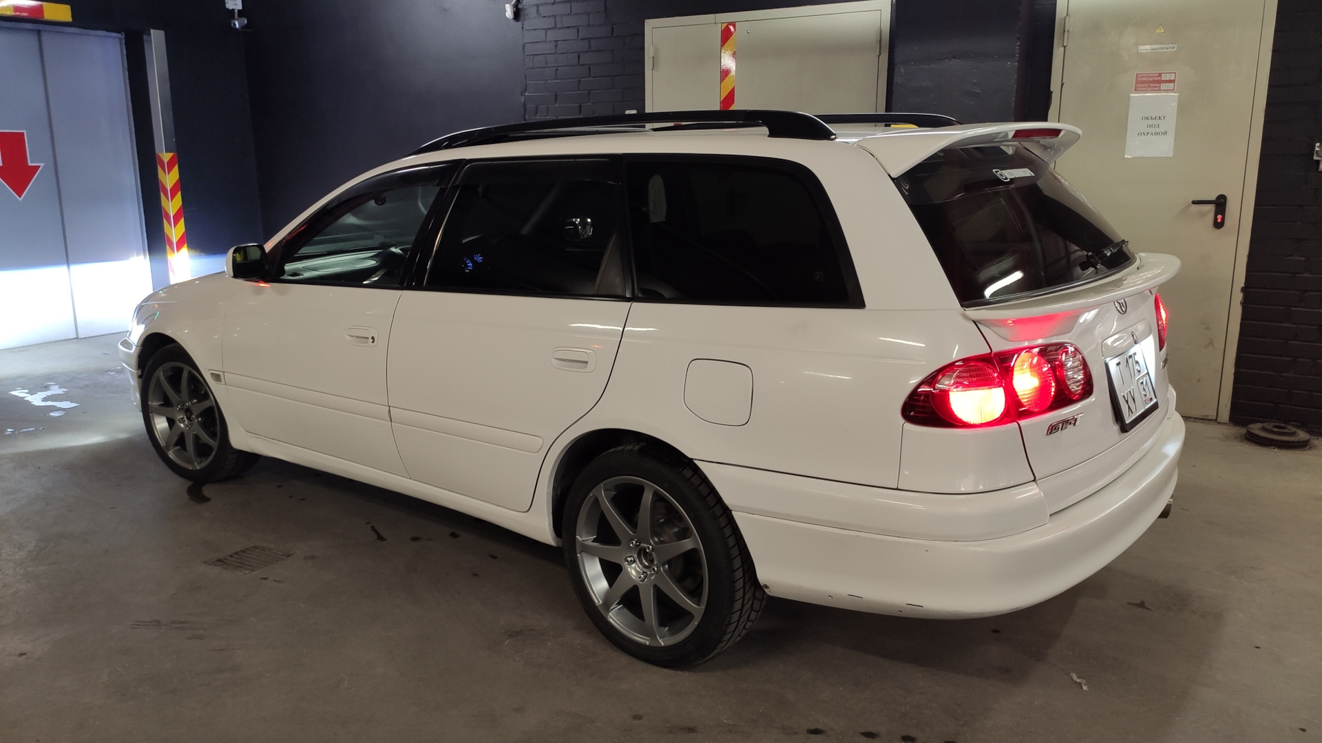 Toyota Caldina (210) 2.0 бензиновый 1997 | St215 на DRIVE2