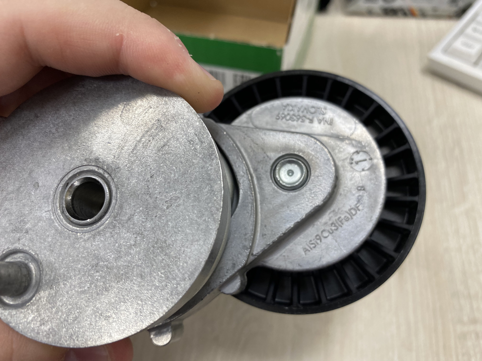 Замена ГРМ, роликов, натяжителя, помпы и сальников — Volvo S80 (2G), 2 ...