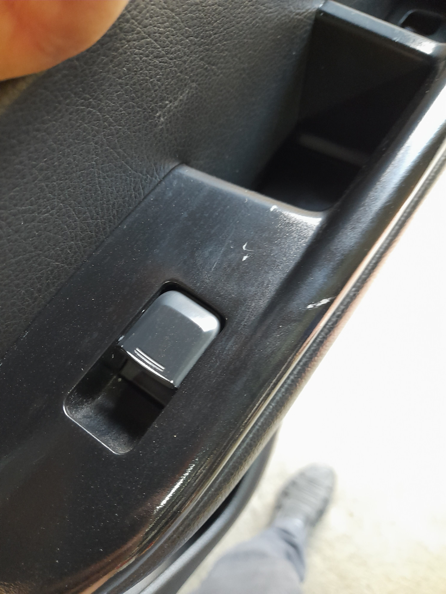 Кнопка стеклоподъёмника киа рио 2012 — KIA Rio (3G), 1,4 л, 2012 года ...