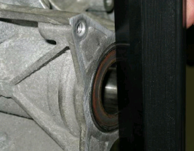 Проблема левого подшипника полуоси 0B4 409 294 — Audi A4 (B8), 2 л ...