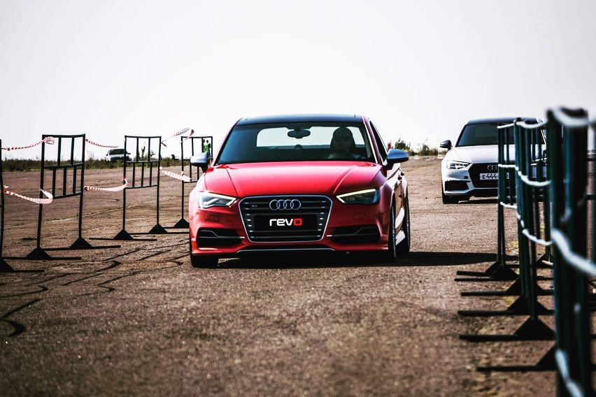 VS RS 3 8V st.2 Revo — Audi S3 (8V), 2 л, 2014 года | покатушки | DRIVE2