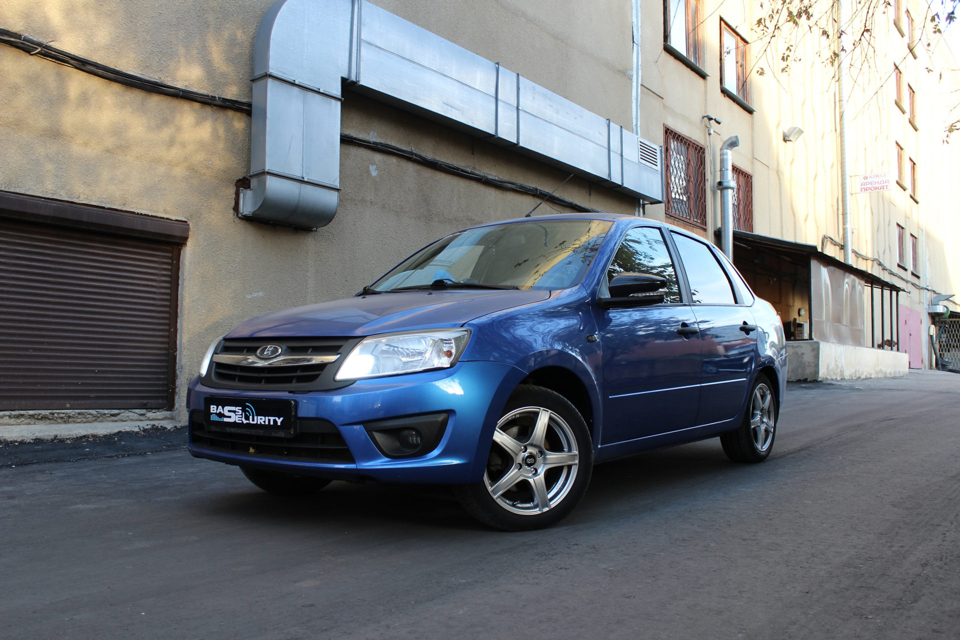 3 года эксплуатации гранты — Lada Granta, 1,6 л, 2017 года | наблюдение | DRIVE2