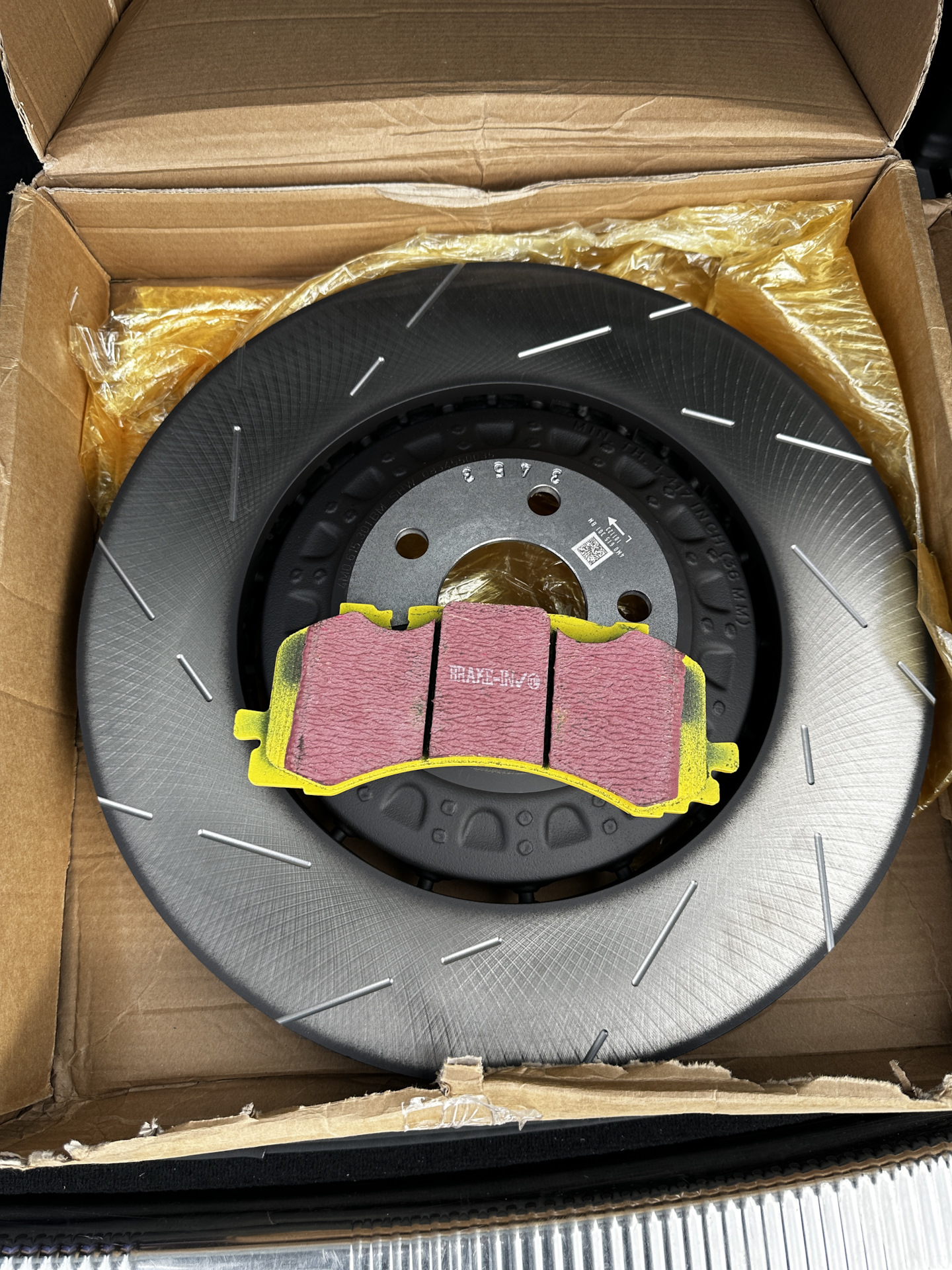 #24 передние тормоза, версия 2.0 — Audi Allroad (C7), 3 л, 2018 года ...