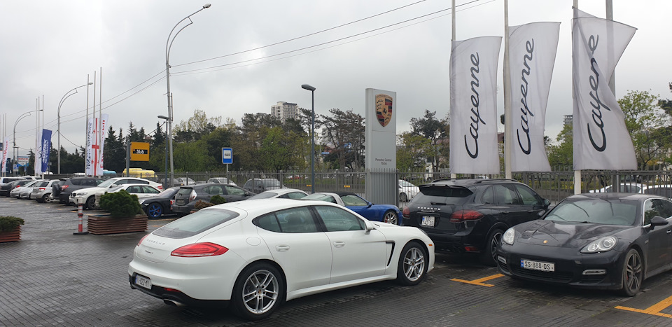 Замена тормозных колодок — Porsche Cayman (981), 3,8 л, 2015 года ...