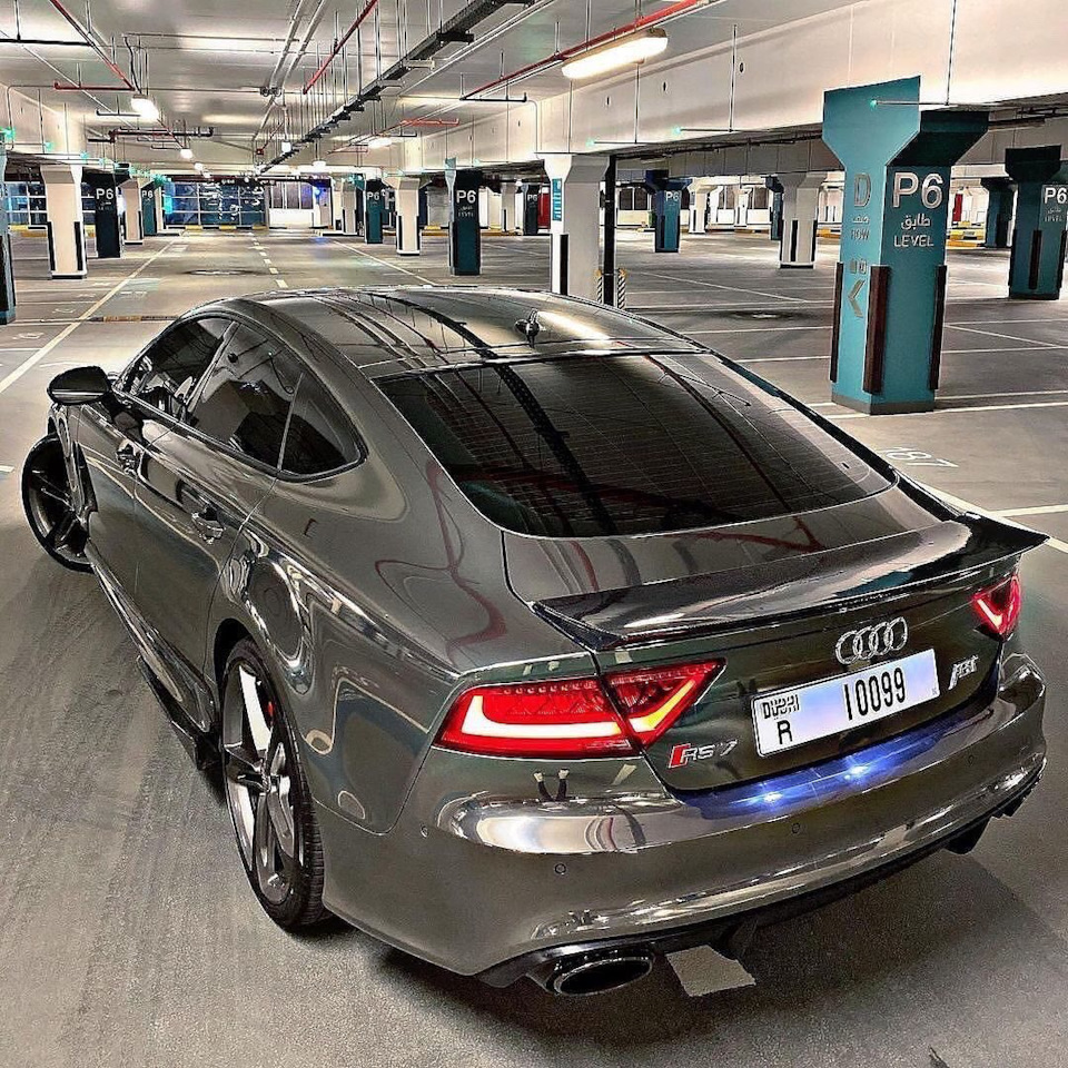 Фотография «Audi RS7 2017 Daytona Grey Pearl Effect www.drive2.ru/l/67592642…»