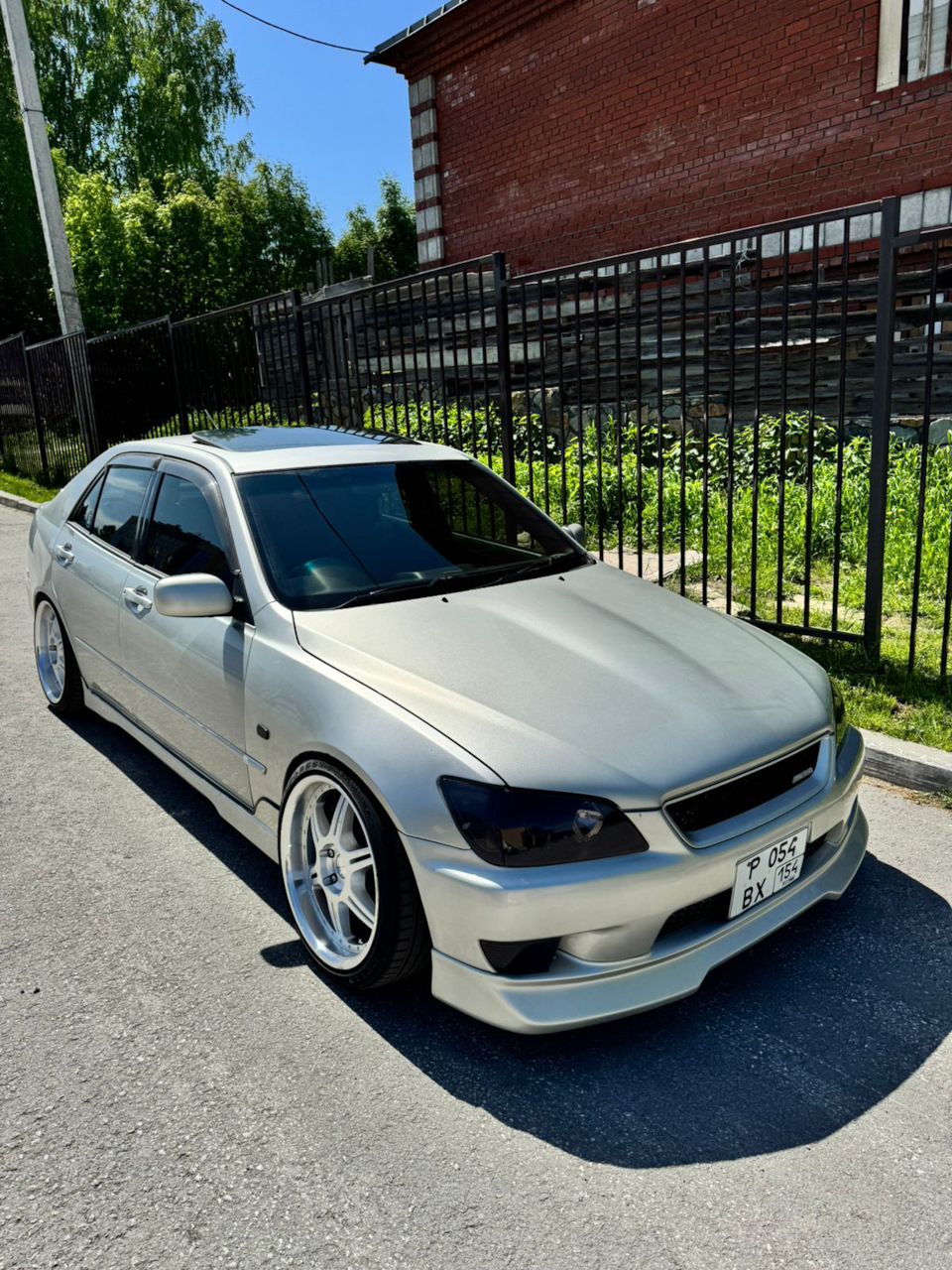 Новые подкрадули SSR Executor EX05 — Toyota Altezza, 2 л, 2001 года | колёсные диски | DRIVE2