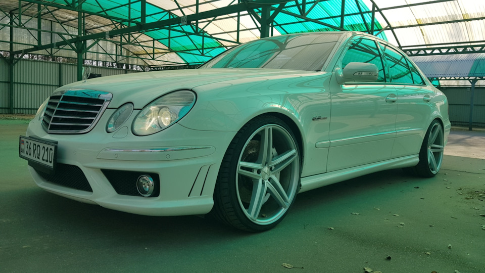 Пробуждение E6.3… ПТС РФ — Mercedes-Benz E 63 AMG (W211), 6,3 л, 2006 года | налоги и пошлины ...