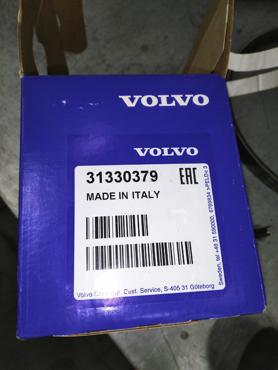 Замена гидравлического натяжителя ремня — Volvo XC70 III, 2,4 л, 2011 ...