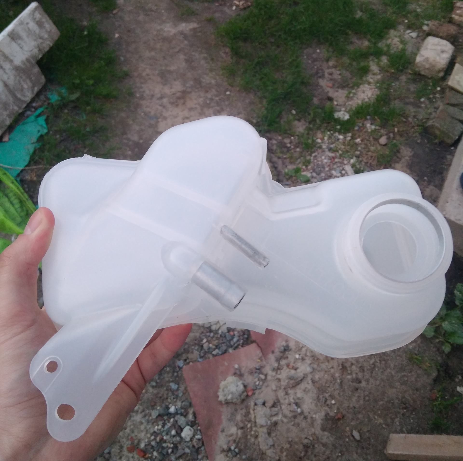 Бачок охолоджуючої рідини DBX001TT — Thermotec — Opel Vectra A, 2 л ...