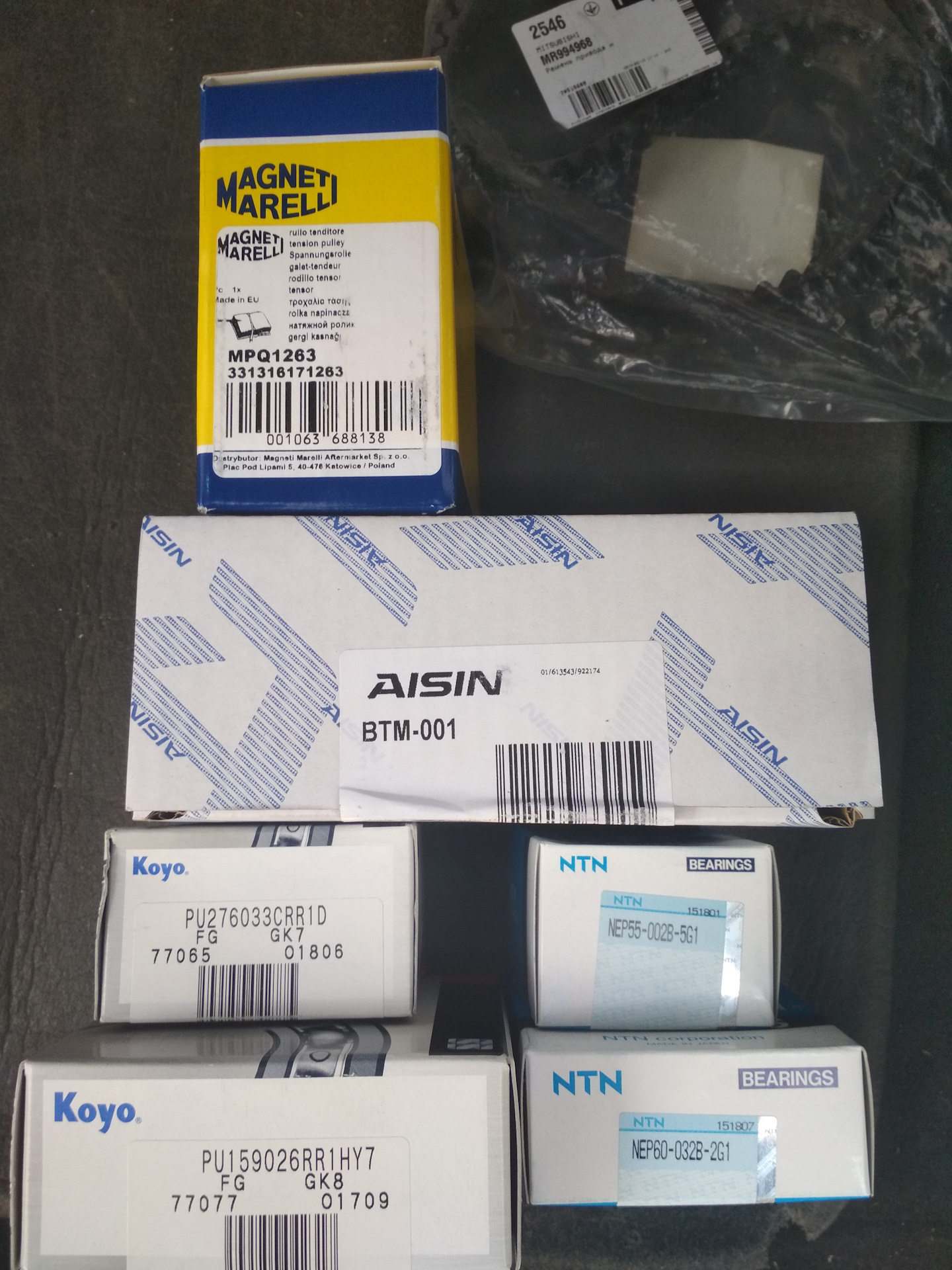 Замена роликов и ремней — Mitsubishi Grandis, 2,4 л, 2007 года ...