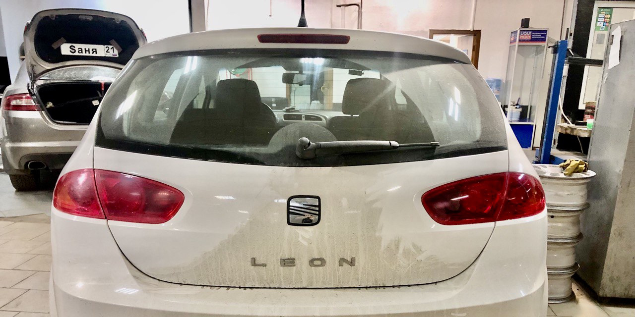 Полировка фар и фонарей плюс регулировка — SEAT Leon (Mk II), 1,6 л ...