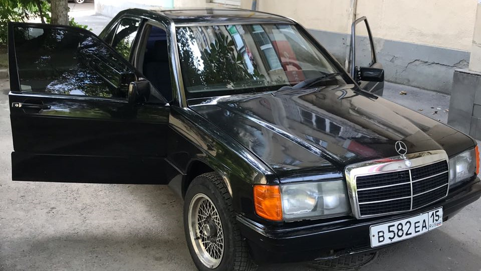 Mercedes-Benz 190 (W201) 2.0 гибридный 1993 | BLACK FOX на DRIVE2