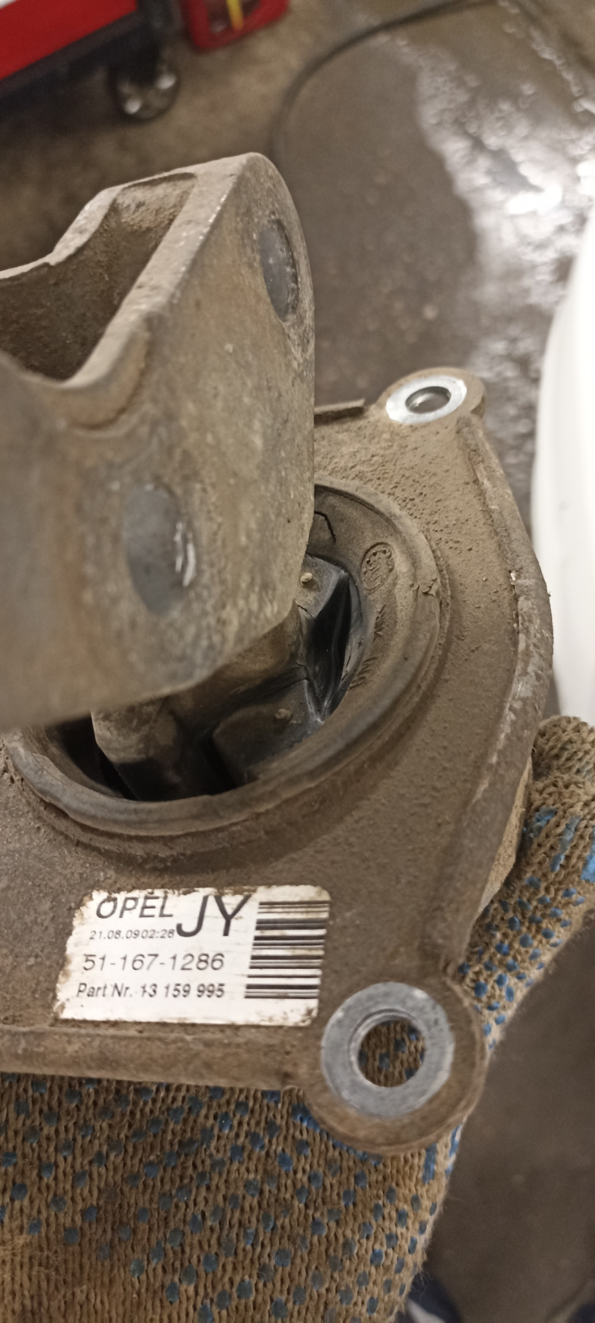 13159995 Демпферный блок крепления двигателя GM | Запчасти на DRIVE2