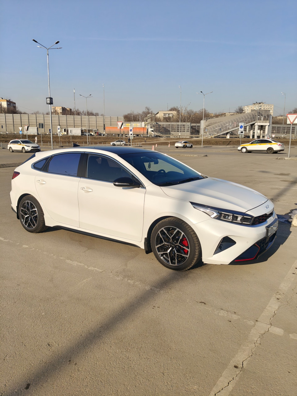 13. Нужное раз. Брызговики и диоды в заднюю оптику. — KIA K3 GT, 1,6 л, 2021 года | тюнинг | DRIVE2