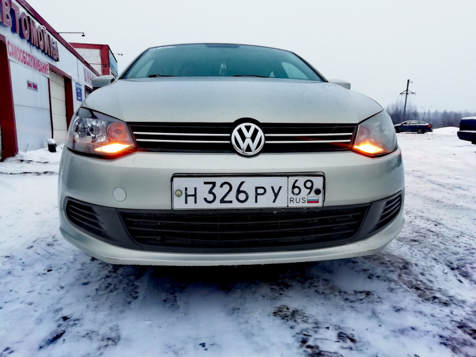 Помылся — Volkswagen Polo Sedan, 1,6 л, 2012 года | мойка | DRIVE2