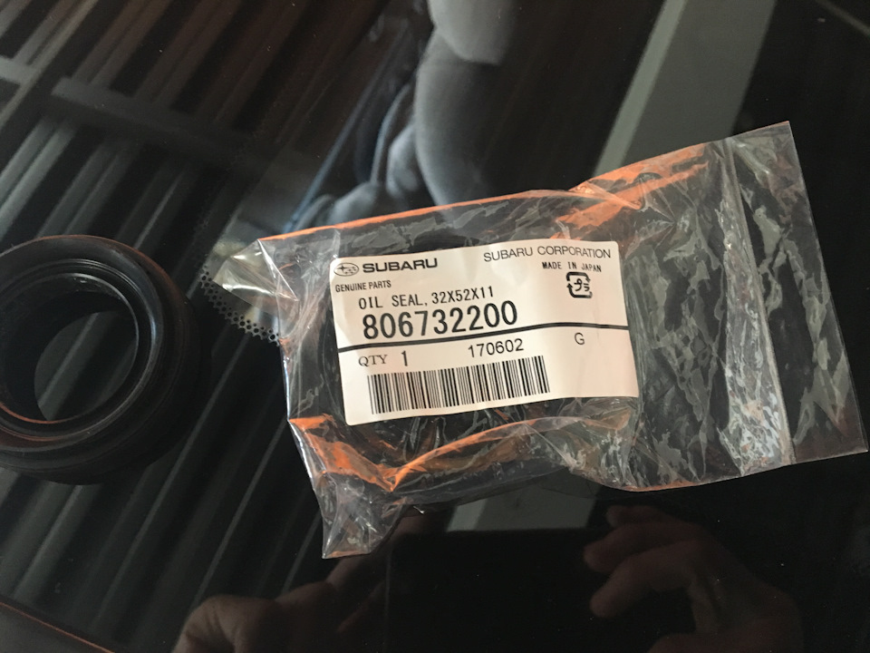 806732200 Сальник привода 30.6X52X11X15.4 SUBARU | Запчасти на DRIVE2
