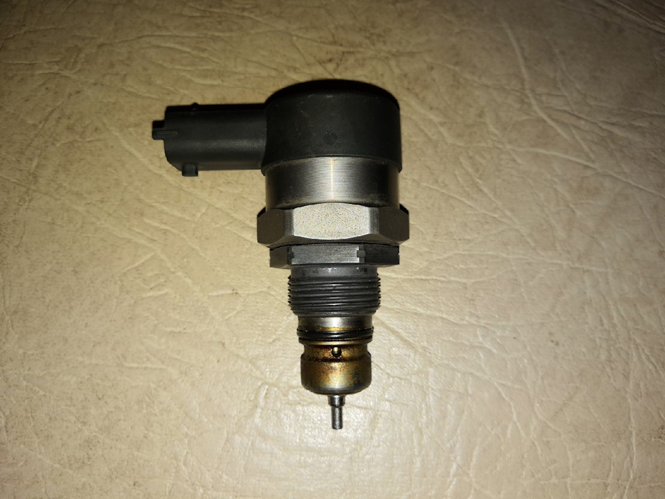 0281006037 Редукционный клапан BOSCH | Запчасти на DRIVE2