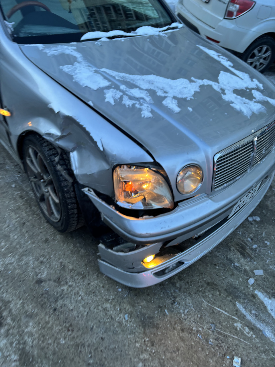 10. Ну это уже перебор — Toyota Progres, 2,5 л, 1999 года | ДТП | DRIVE2