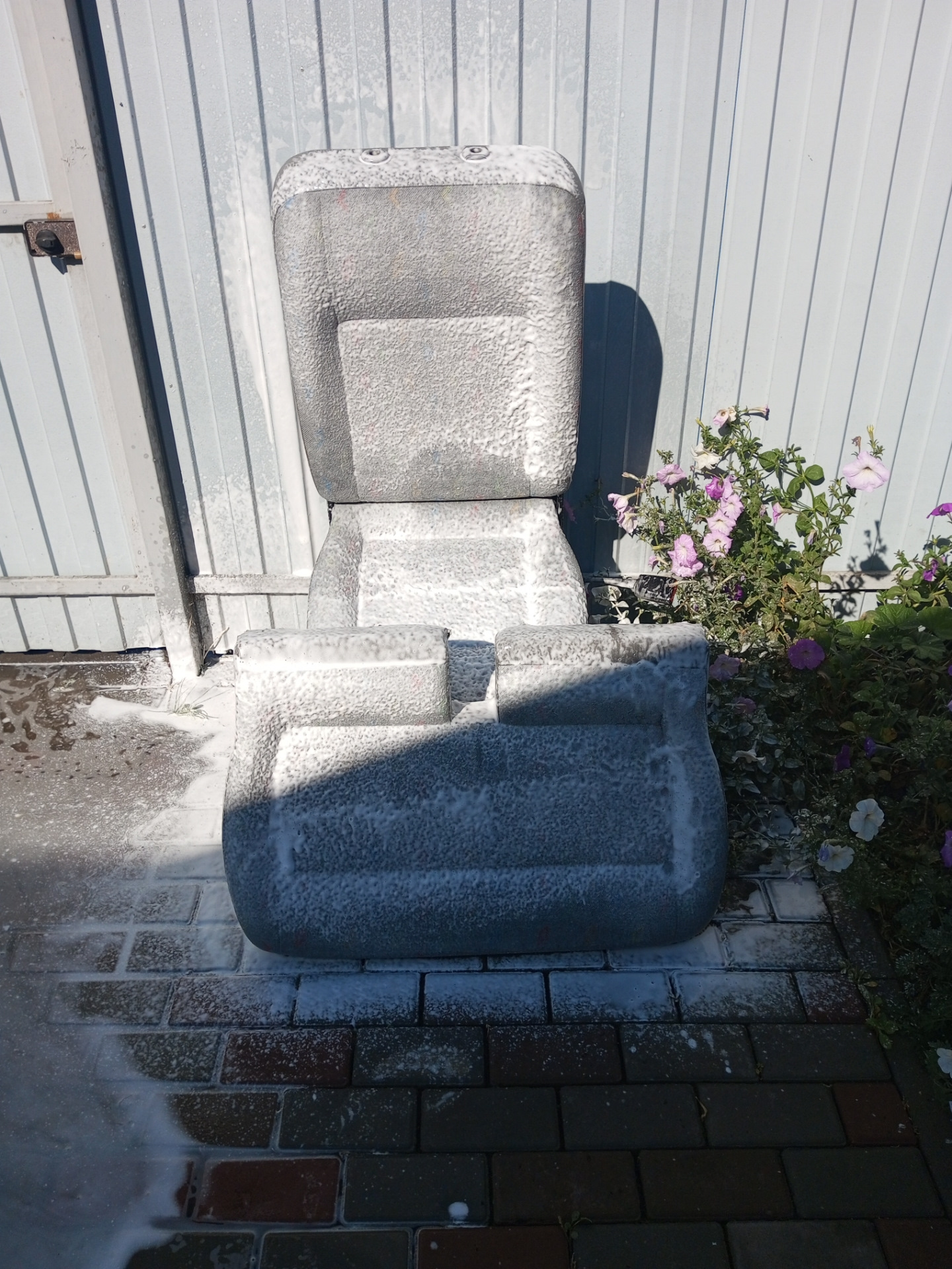 Мойка салона — Volkswagen Transporter T5, 1,9 л, 2005 года | мойка | DRIVE2