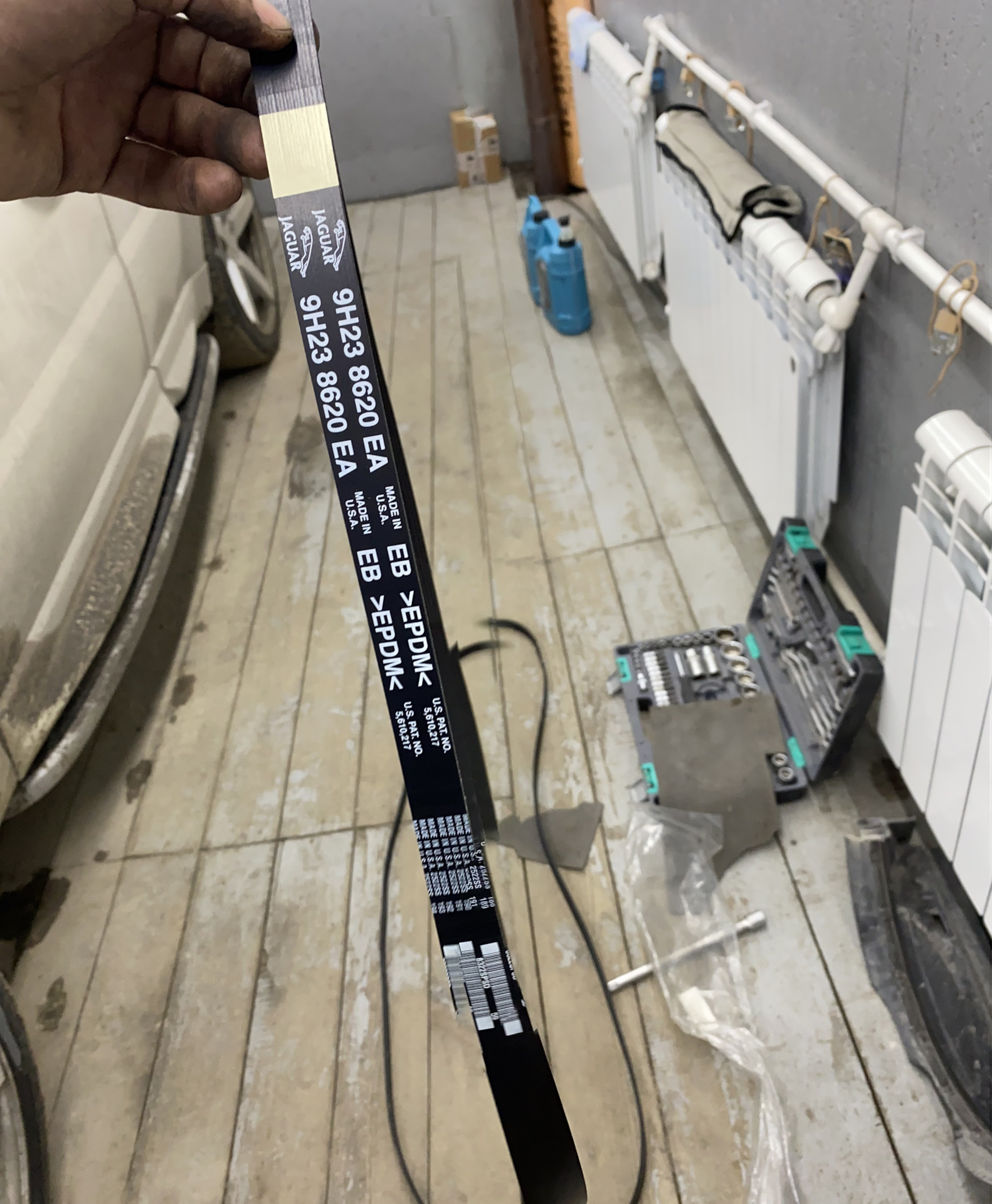 Замена приводного ремня 5.0 sc — Land Rover Range Rover Sport (1G), 5 л ...