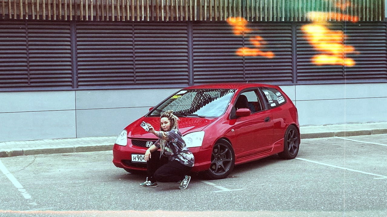 Honda Civic Hatchback (7G) 1.7 бензиновый 2002 | Red Devil на DRIVE2